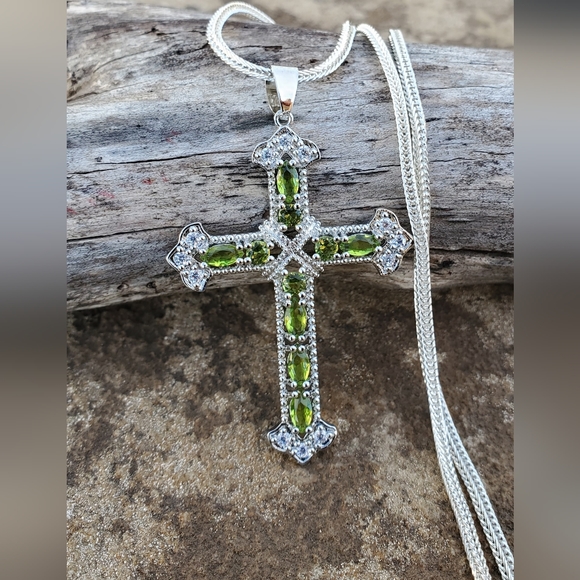 Jewelry | Sterling Silver 925 Peridot Cross Necklace Pendant With White ...